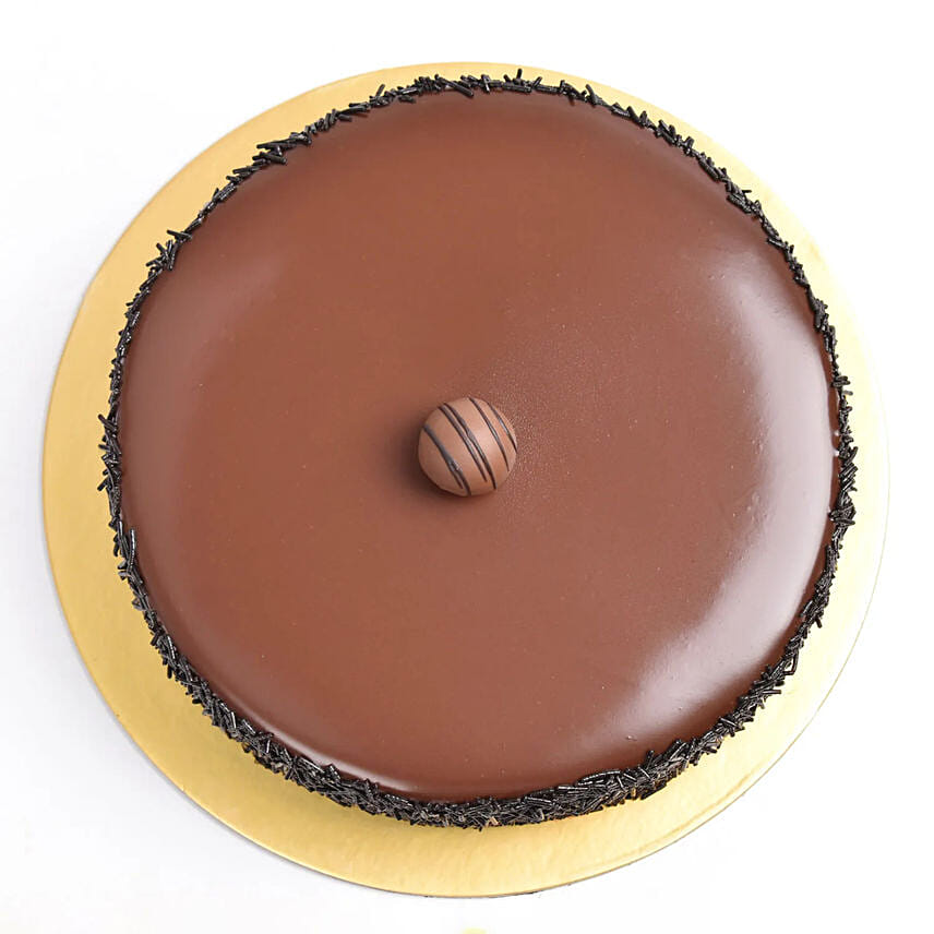 Online Chocolate Forest Cake 4 Portion Gift Delivery in Bahrain - FNP