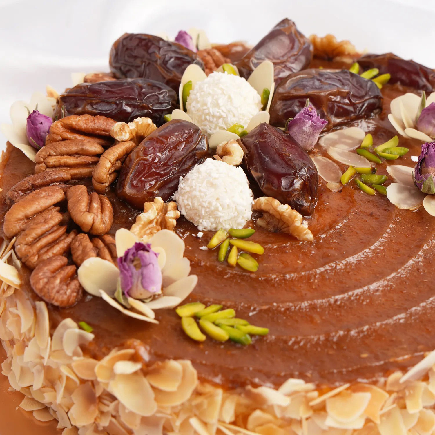 Online Dates Cake Gift Delivery in Bahrain - Fnp.ae