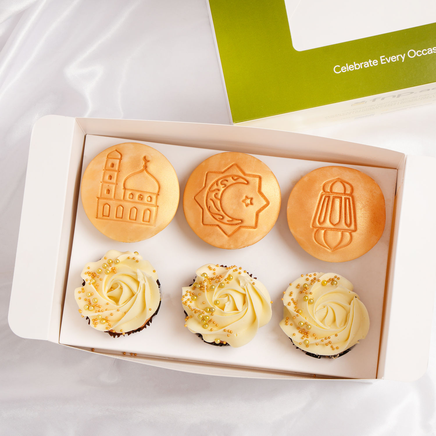 Online Blessed Ramadan Cupcakes Gift Delivery in Kuwait - Fnp.ae