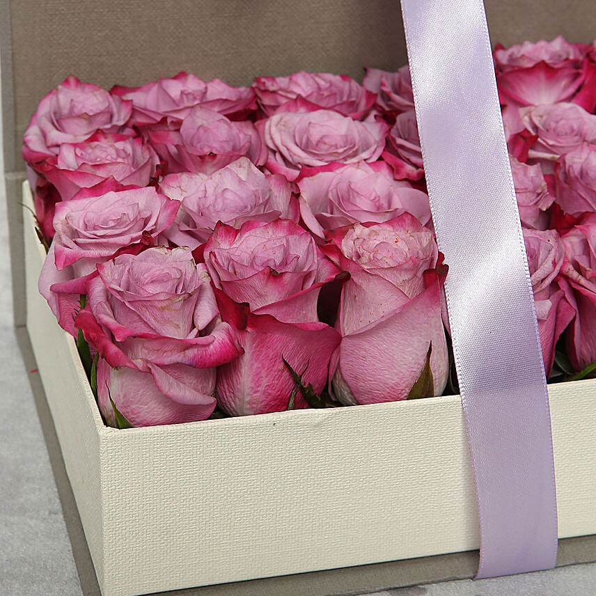 Order Dual Shade Purple Roses Arrangement Online | Same-Day Delivery ...