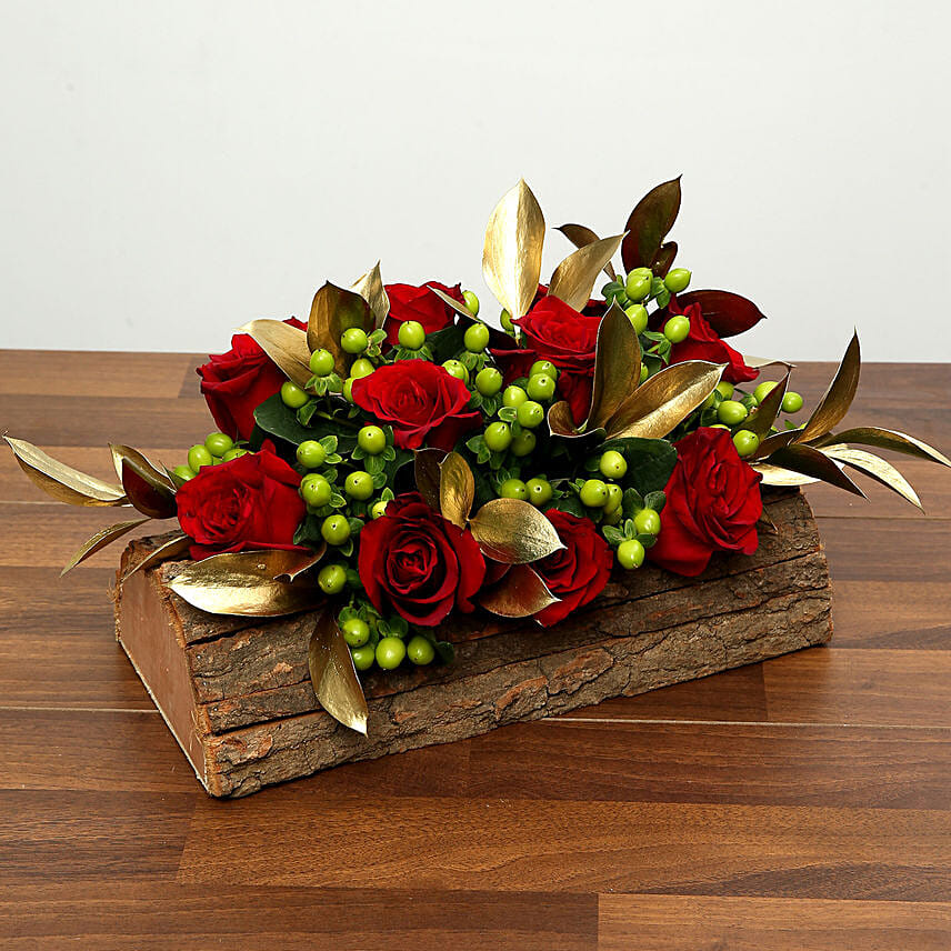 Order Red Roses In Wooden Base Online | Same-Day Delivery UAE - Fnp.ae