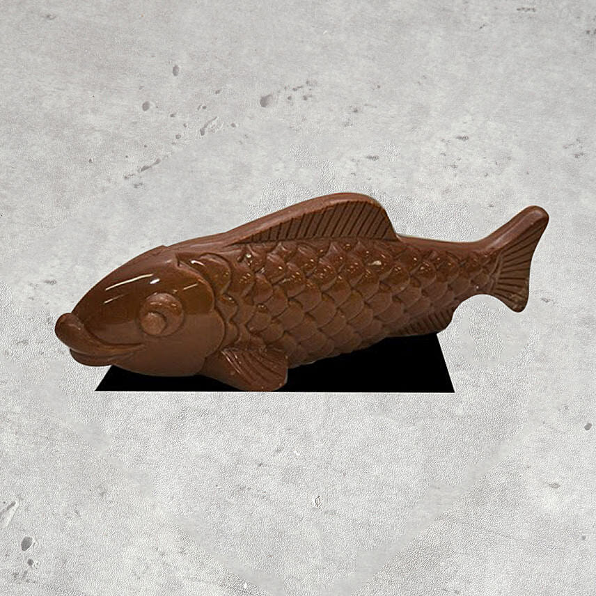 Order Fish Shaped Chocolate 155 gms Online | Same-Day Delivery UAE - Fnp.ae