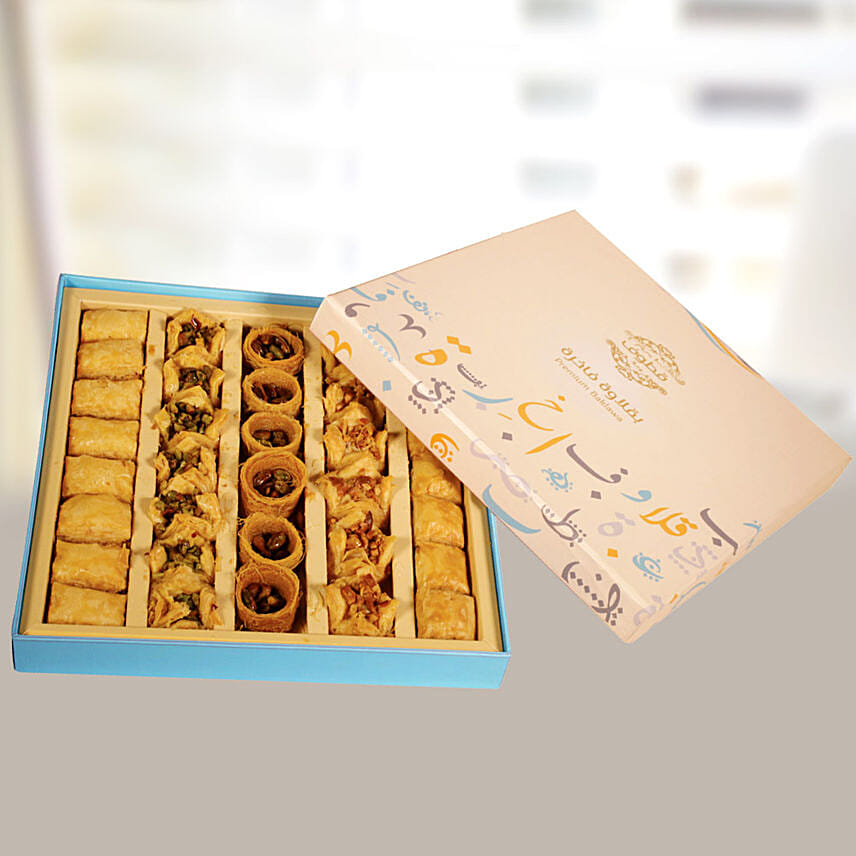 Order Premium Mix Baklava Box Online | Same-Day Delivery UAE - Fnp.ae