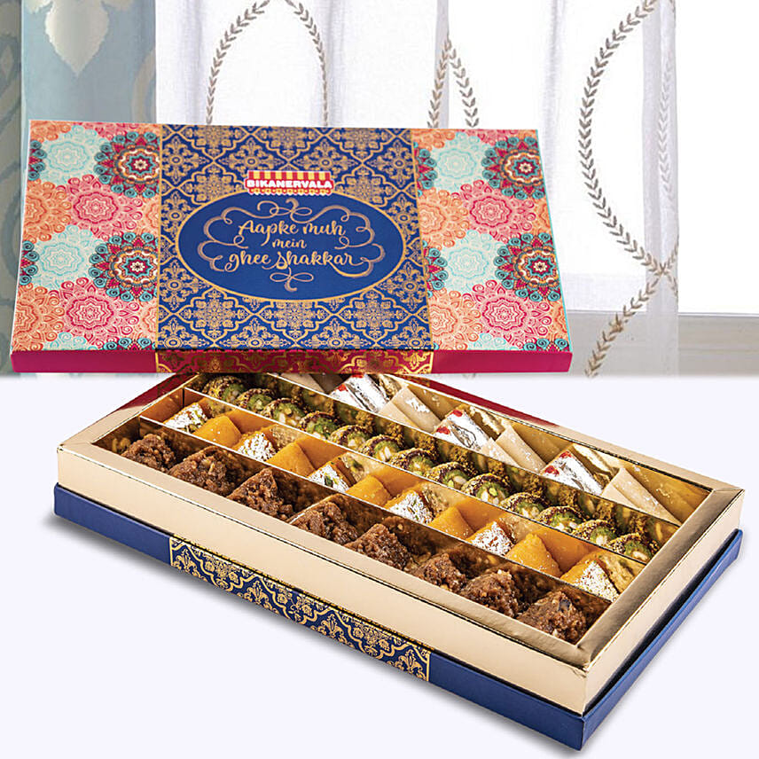Order Kaju Special Mix Sweets Box Online | Same-Day Delivery UAE - Fnp.ae