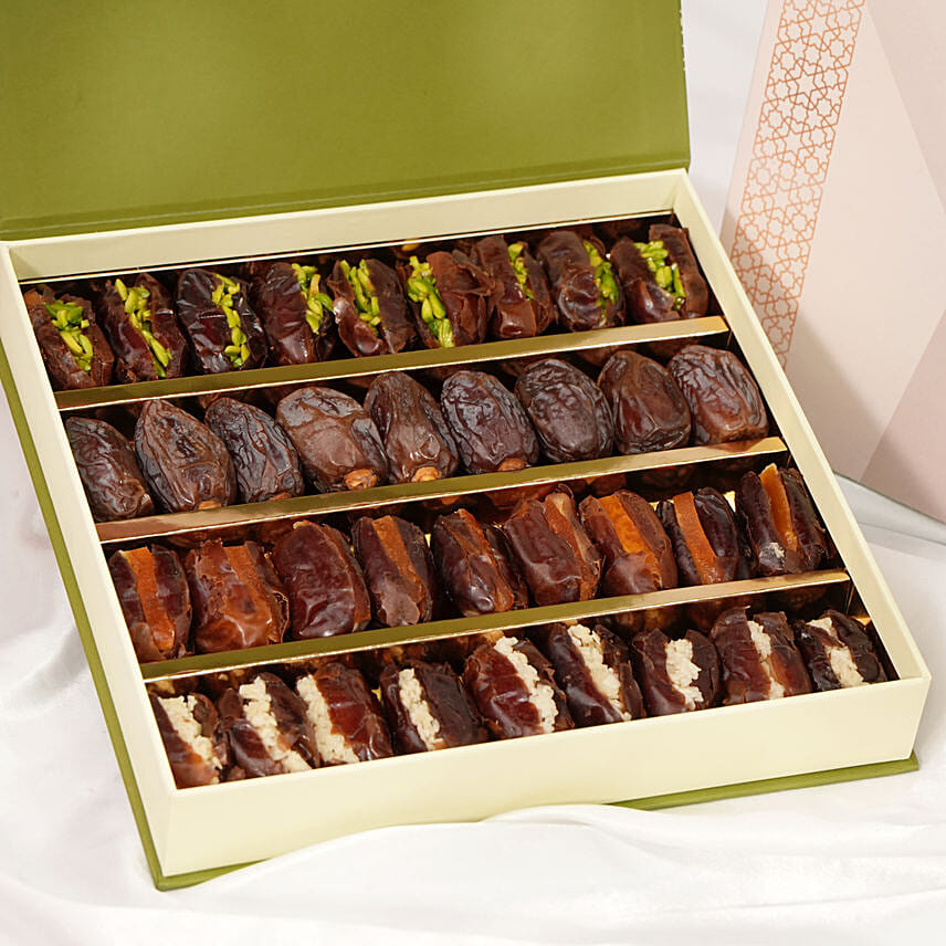 Online Delightful Premium Dates Boxes Gift Delivery in UAE - FNP
