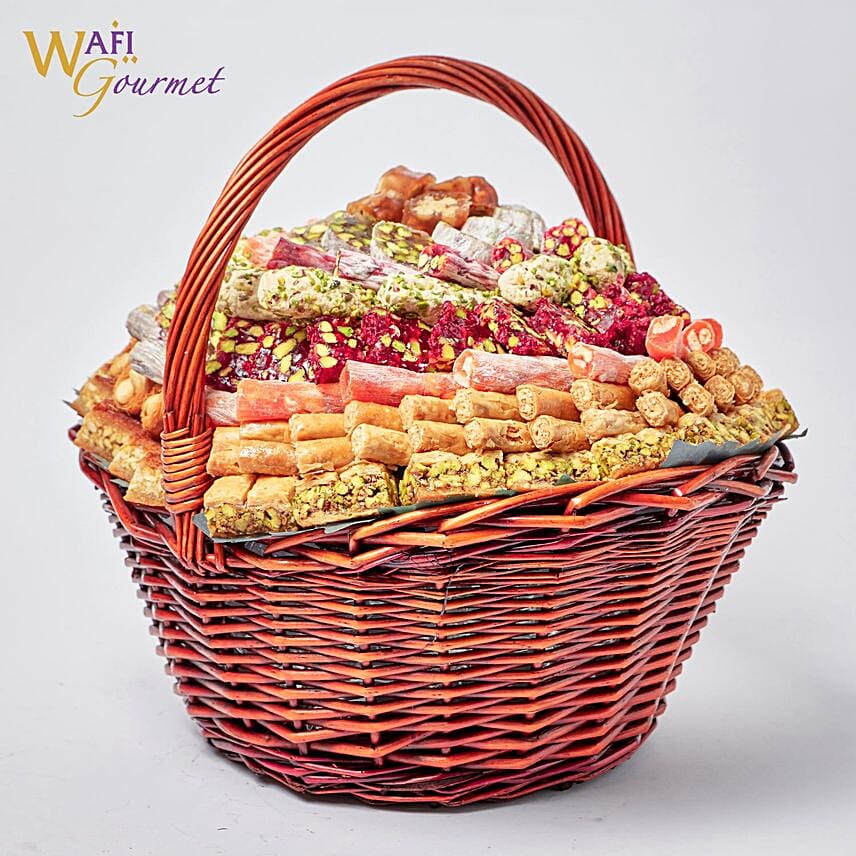 Order Basket of Mix Baklava and Turkish Delight Online | Same-Day ...