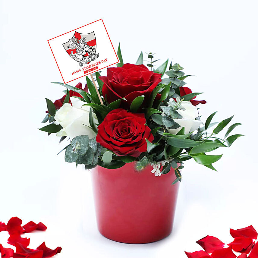 Order Red n White Roses for St George's Day Online | Same-Day Delivery ...