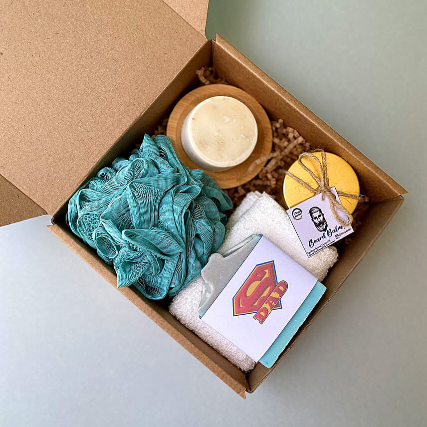 Order Super Dad Hamper Online | Same-Day Delivery UAE - Fnp.ae