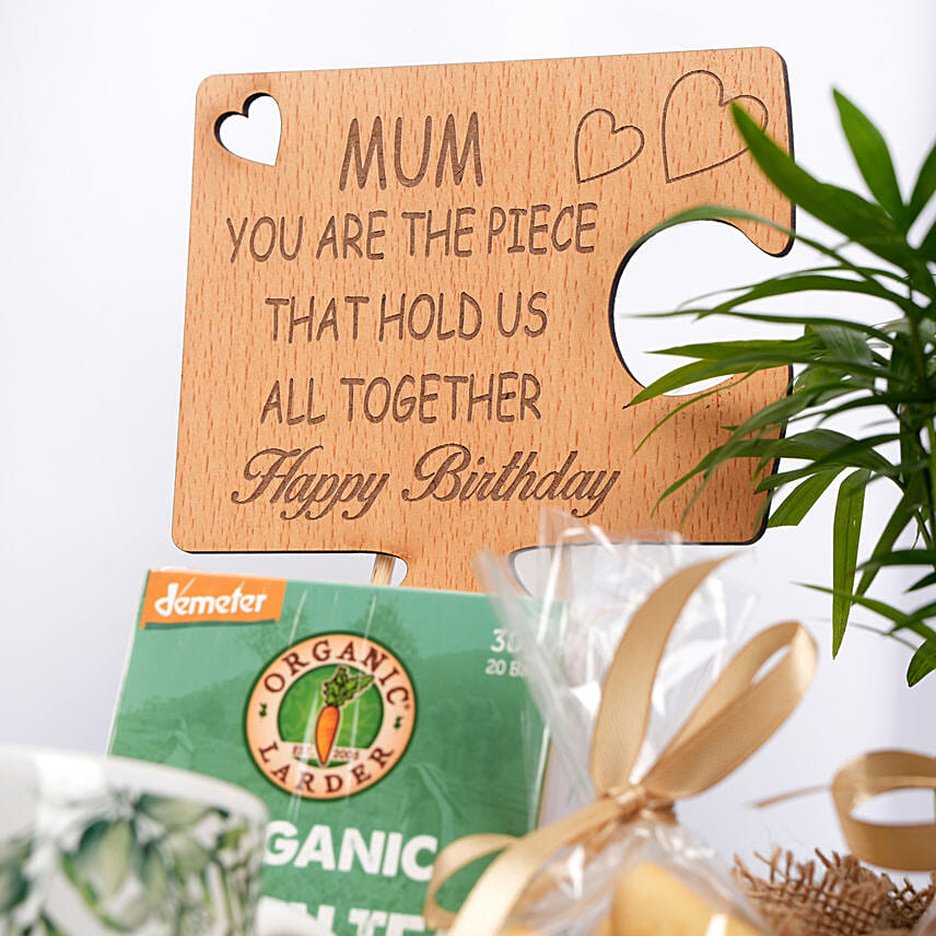 Online Birthday Hamper For Mom Gift Delivery in UAE - FNP