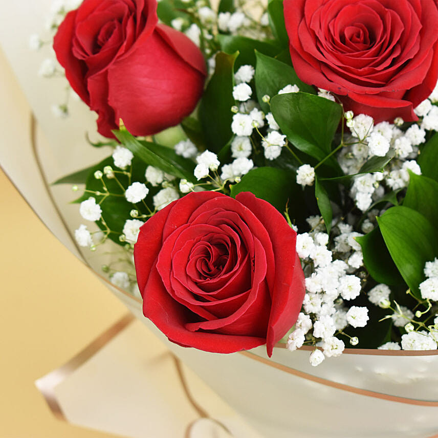 Order 6 Red Rose Beauty Bouquet Online | Same-Day Delivery UAE - Fnp.ae
