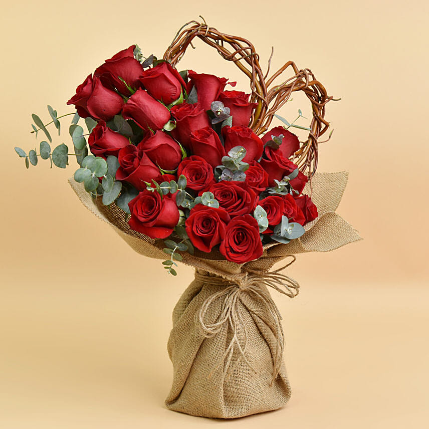 Order Heart and 25 Roses Bouquet Online | Same-Day Delivery UAE - Fnp.ae