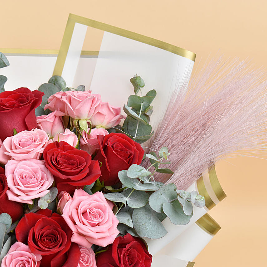 Order Red and Pink Roses Beauty Bouquet Online | Same-Day Delivery UAE ...