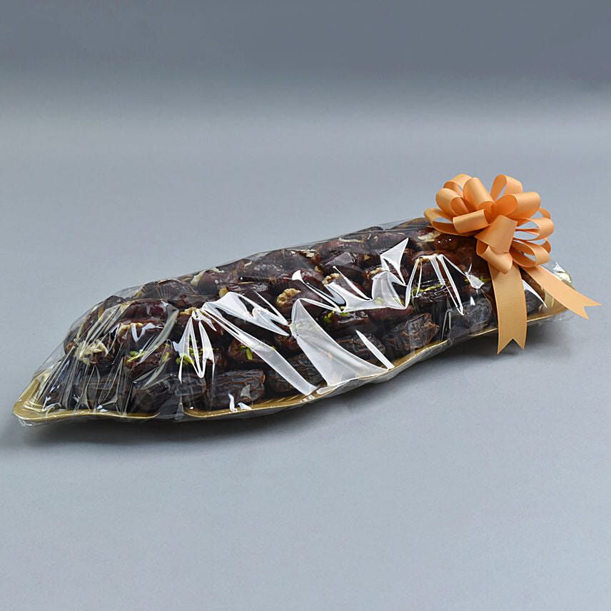Online Premium Assorted Dates Platter Gift Delivery in UAE - FNP