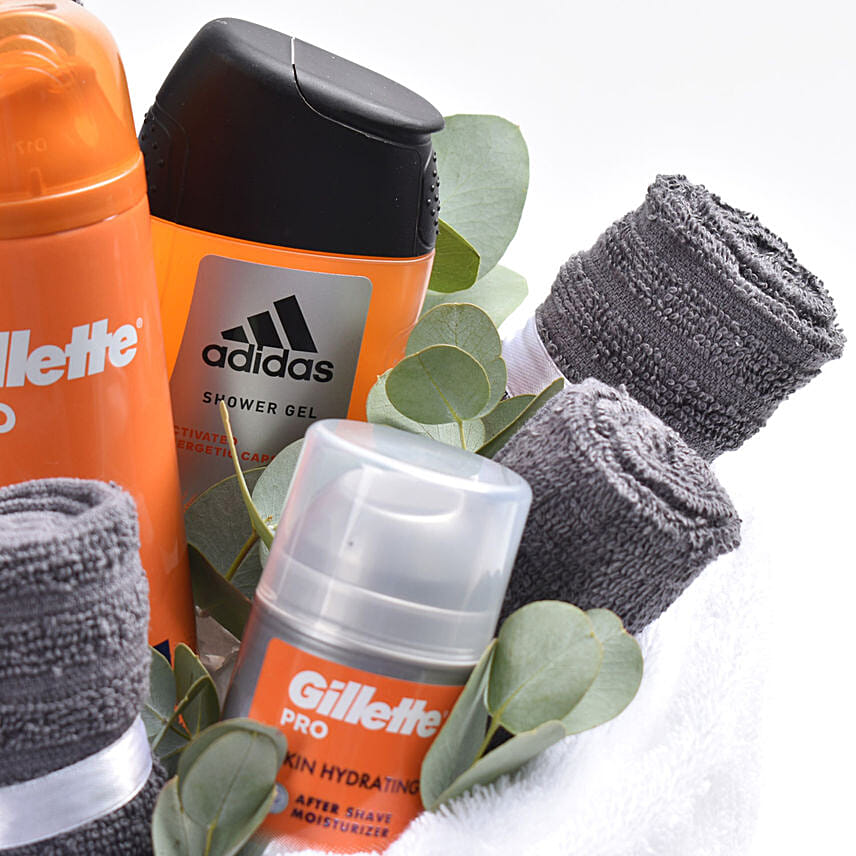 Order The Ultimate Man Crate Online | Same-Day Delivery UAE - Fnp.ae