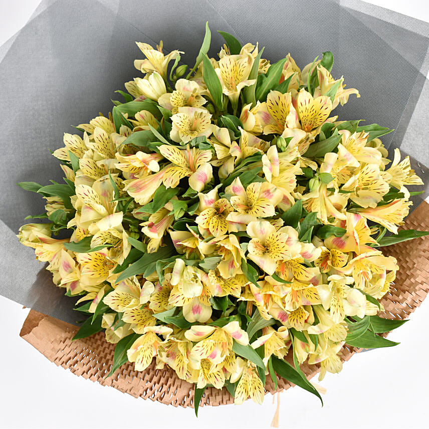 Order Yellow Peruvian Lilies Bouquet Online | Same-Day Delivery UAE - Fnp.ae
