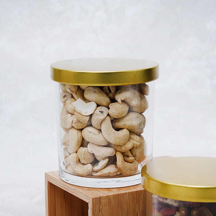 Online Best Brother Bottle and Healthy Nuts Combo Gift Delivery in UAE ...