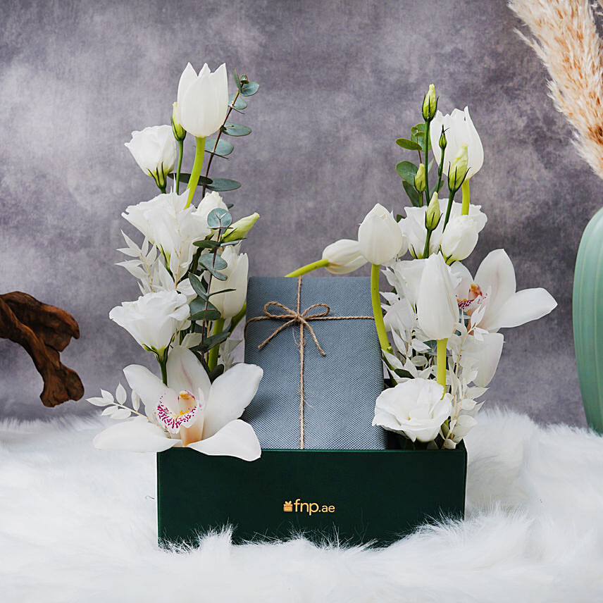 Order Iphone 15 Pro Max 512 GB White Titanium Gift Box with Flowers ...