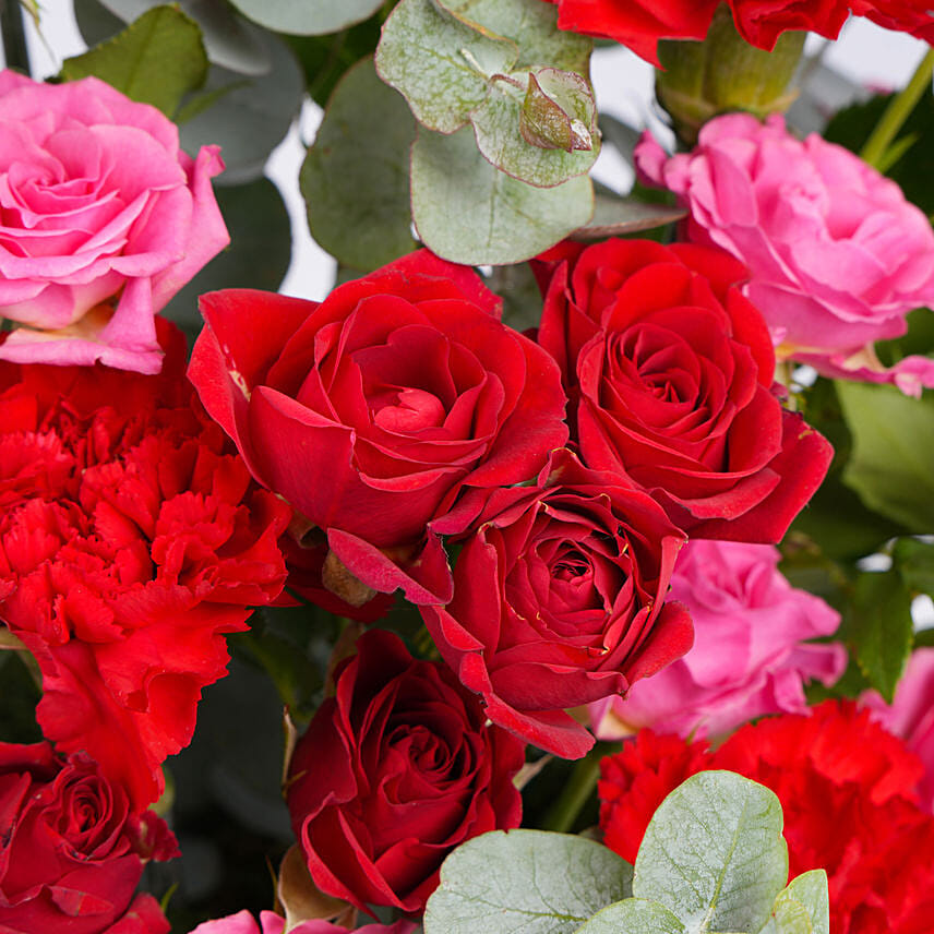 Order Roses Charm in Glass Dish Online | Same-Day Delivery UAE - Fnp.ae