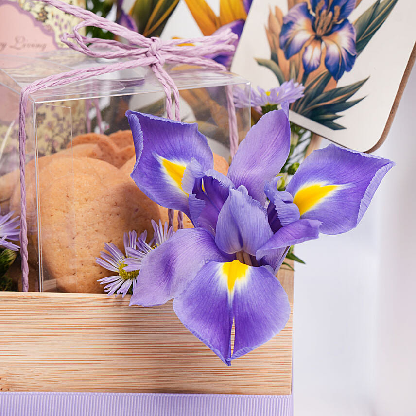 Online Warm Birthday Wishes Hamper Gift Delivery in UAE - FNP