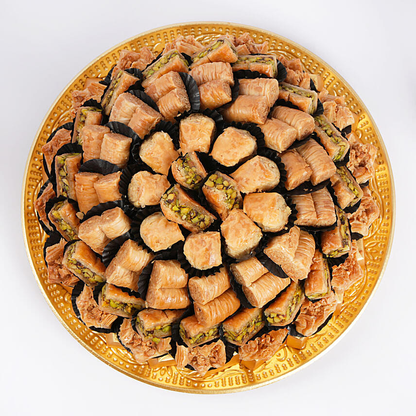 Order Premium Arabic Sweets Platter Online | Same-Day Delivery UAE - Fnp.ae