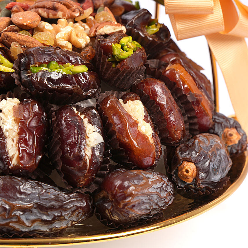 Order Premium Platter Of Dates And Dry Fruits Online | Same-Day ...