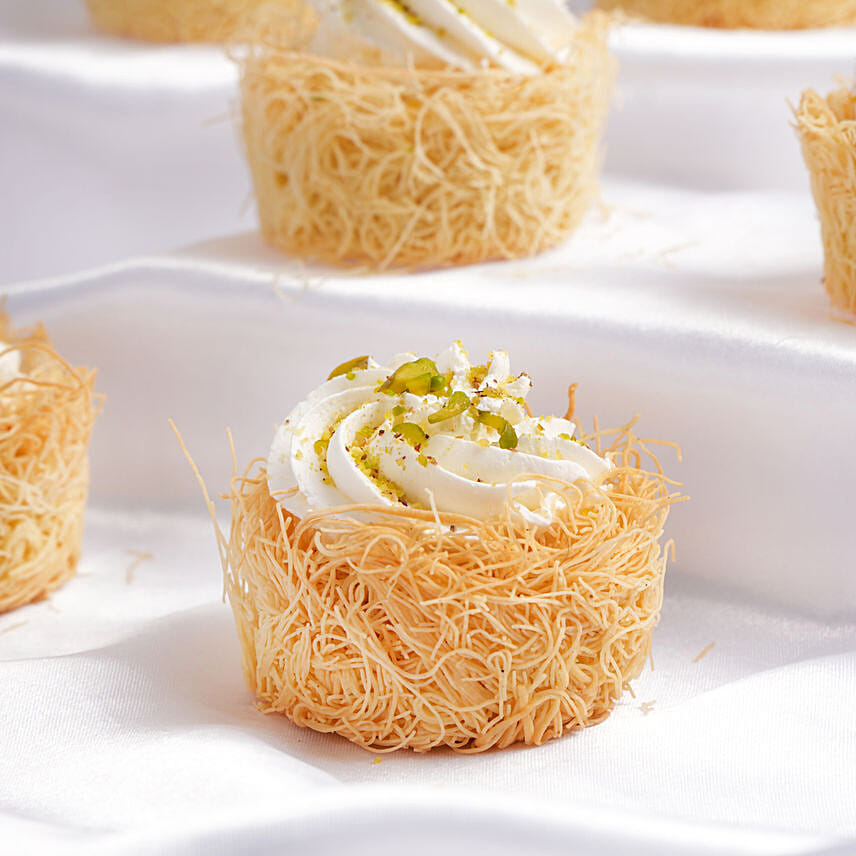 Order Kunafa Cupcakes 6 pcs Online | Same-Day Delivery UAE - Fnp.ae