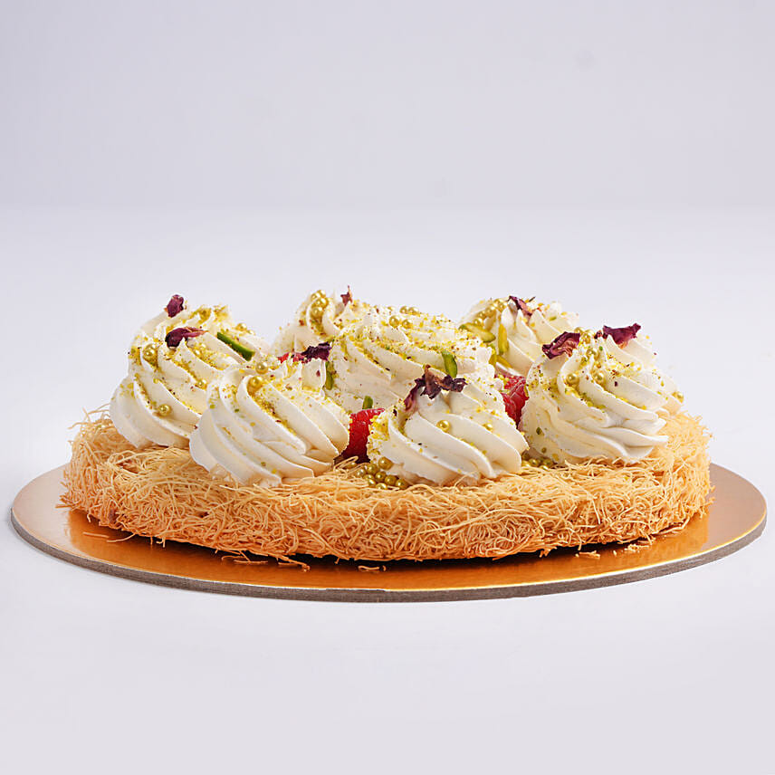 Order Kunafa Indulgence Cake and Pistachio With Berries Online | Same ...