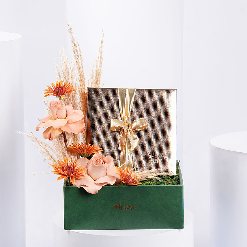 Order Bateel Midas Medium Gift Set Assorted with Flowers Online | Same ...