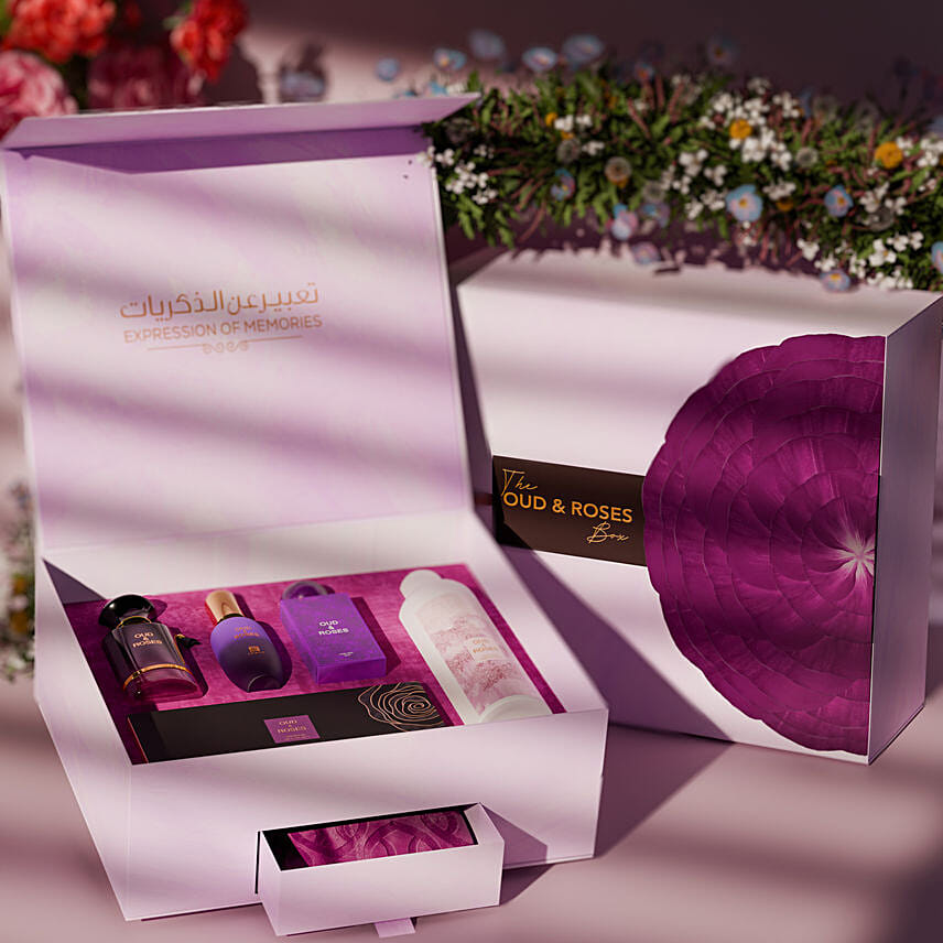 Order Oud N Roses Giftset by Ahmed Perfumes Online | Same-Day Delivery ...