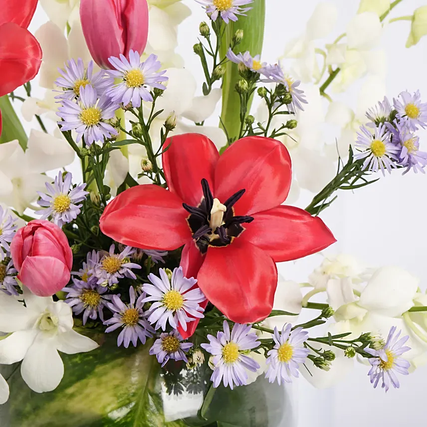 Order Flower Garden Arrangement Online | Same-Day Delivery UAE - Fnp.ae