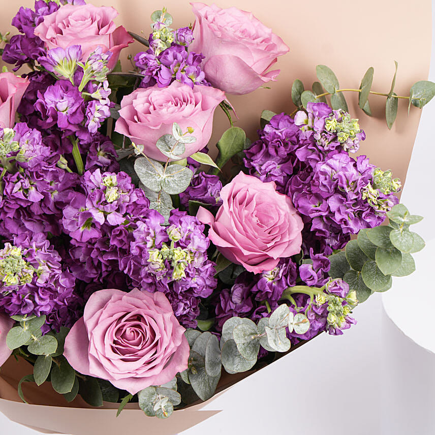 Order Purple Flowers Bouquet Online | Same-Day Delivery UAE - Fnp.ae