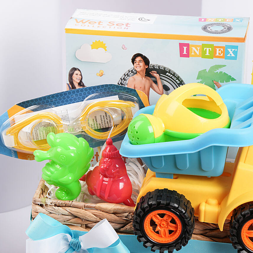Order Fun At The Beach Hamper Online | Same-Day Delivery UAE - Fnp.ae