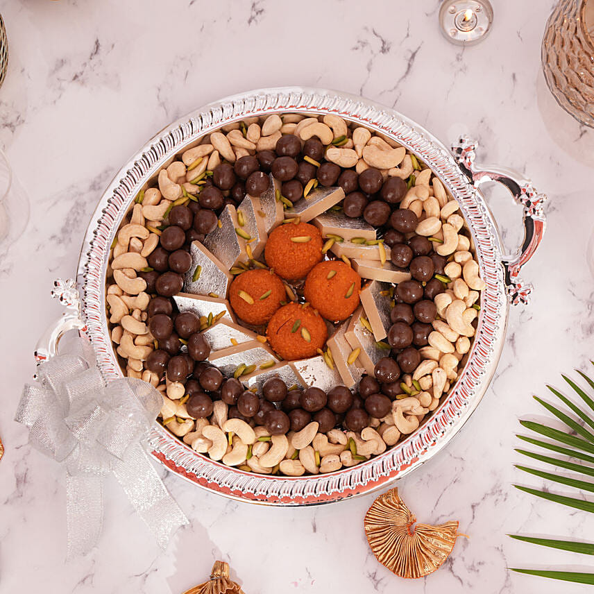 Order Mithai & Nuts Platter Online | Same-Day Delivery UAE - Fnp.ae