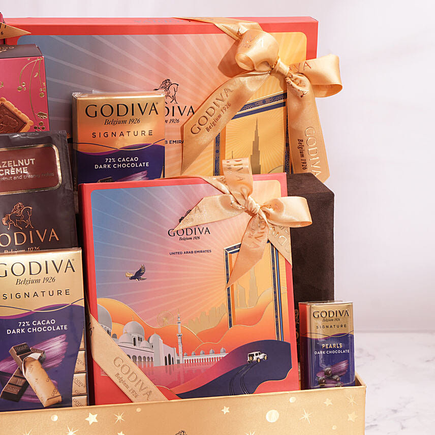 Order Godiva Luxury Hamper Large Online | Same-Day Delivery UAE - Fnp.ae