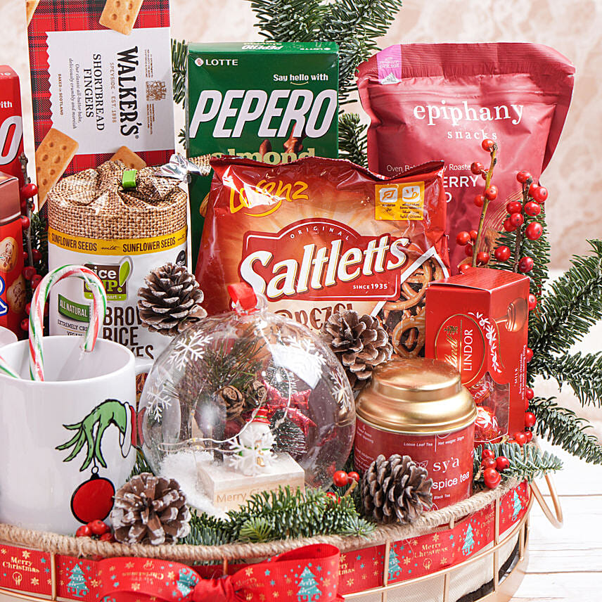 Order Grand Happy Holidays Hamper Online | Same-Day Delivery UAE - Fnp.ae