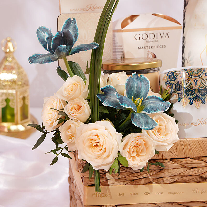 Order Ramadan Blessing Bundle Online | Same-Day Delivery UAE - Fnp.ae