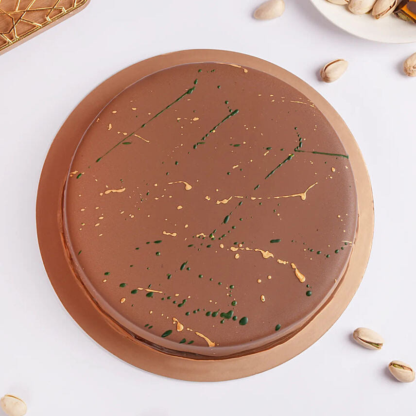 Order Dubai Chocolate Cake Half Kg Online | Same-Day Delivery UAE - Fnp.ae