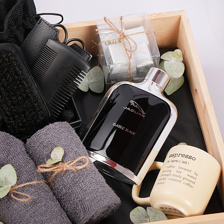 Order The Handsome Dad Hamper Online | Same-Day Delivery UAE - Fnp.ae