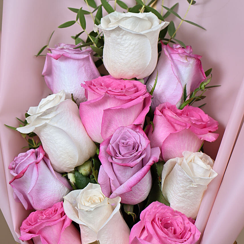 Online Pretty Rose Flower Bouquet Gift Delivery in Qatar - FNP