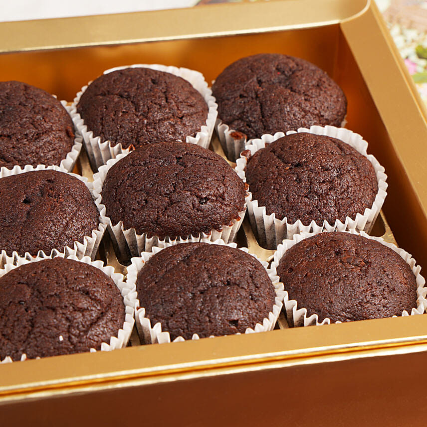 Online Christmas Muffin Gift Delivery in Qatar - Fnp.ae
