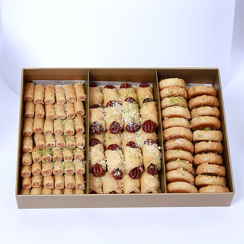 Online Rectangular Box of Pecan Gift Delivery in Qatar - FNP