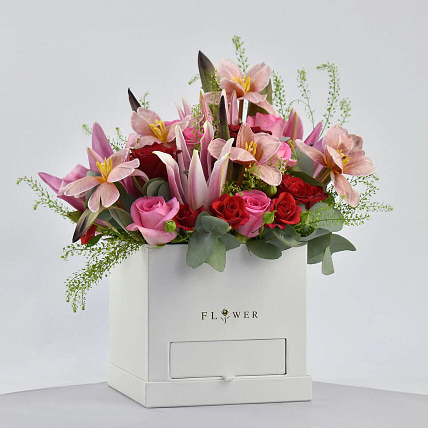 Online The Royale Collection Gift Delivery in Qatar - Fnp.ae