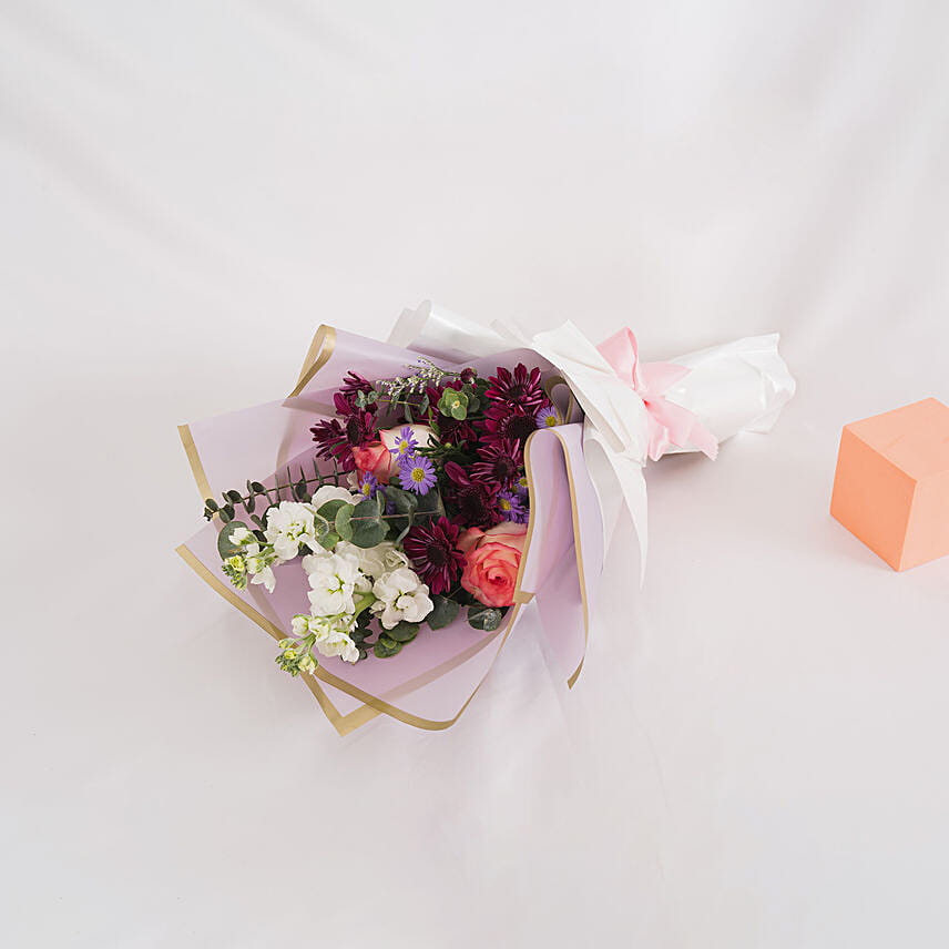 Online Phenomenal Love Gift Delivery in Qatar - Fnp.ae