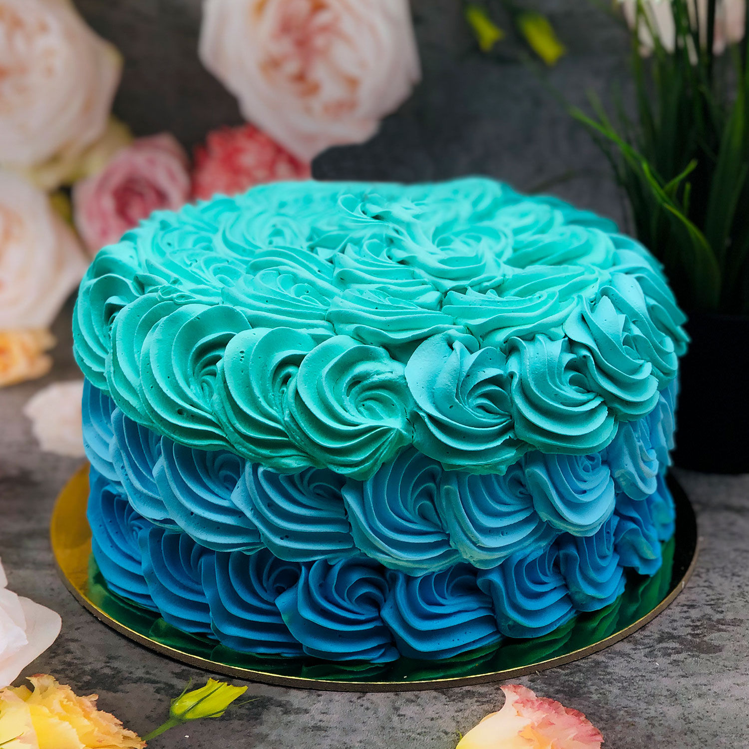 Online Calm Shades of Blue Forest Cake Half Kg Gift Delivery in Qatar ...
