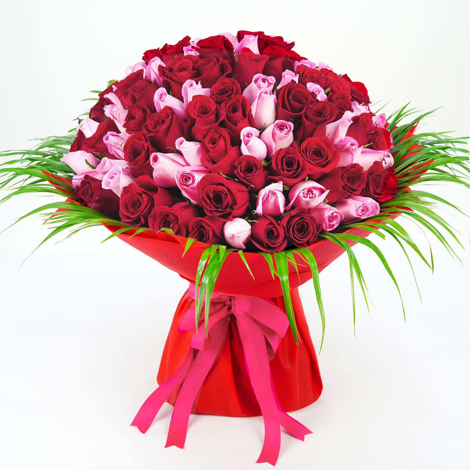 Online 200 Roses Special Bouquet Gift Delivery in Qatar - Fnp.ae