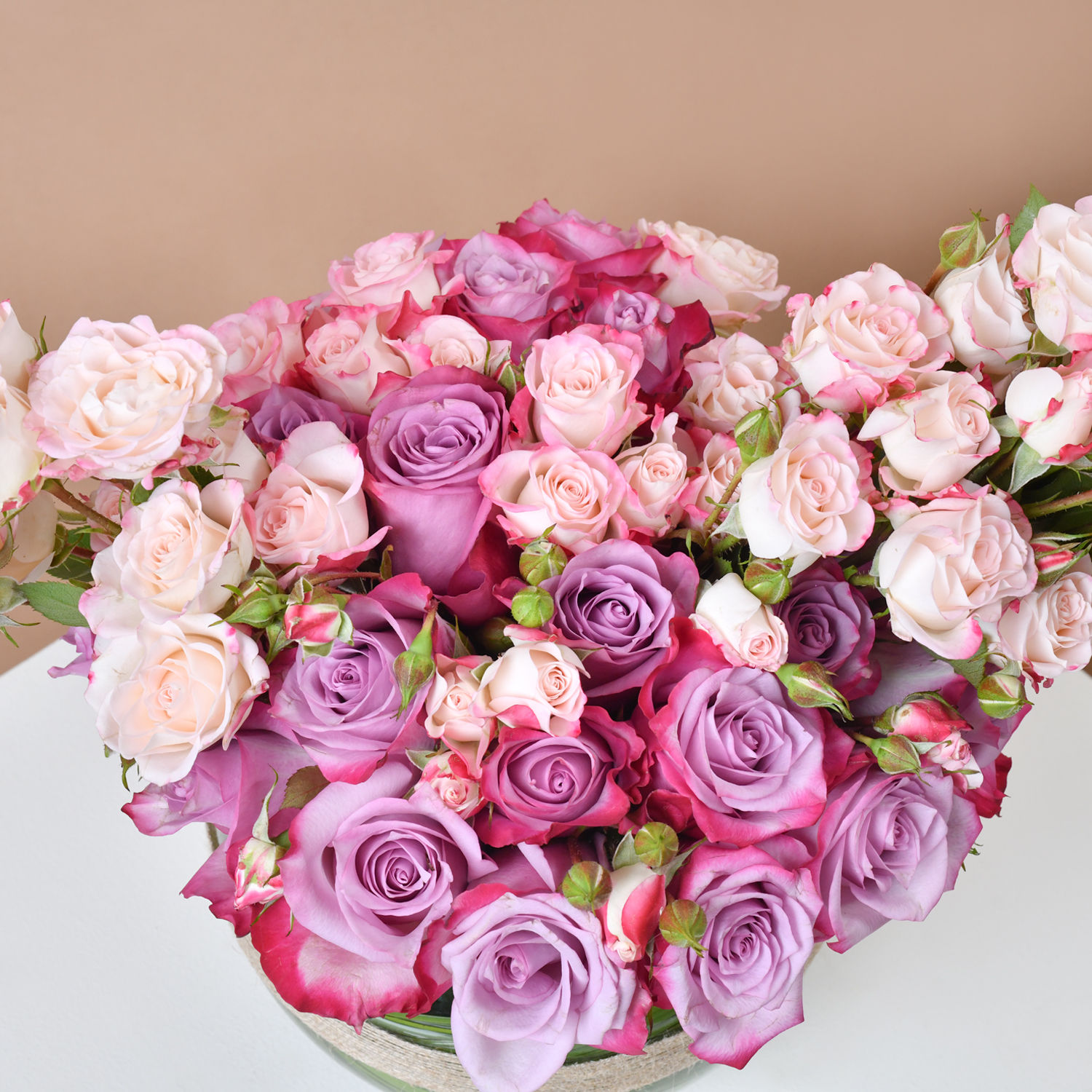 Online Pretty in Pink and Purple Roses Gift Delivery in Qatar - Fnp.ae