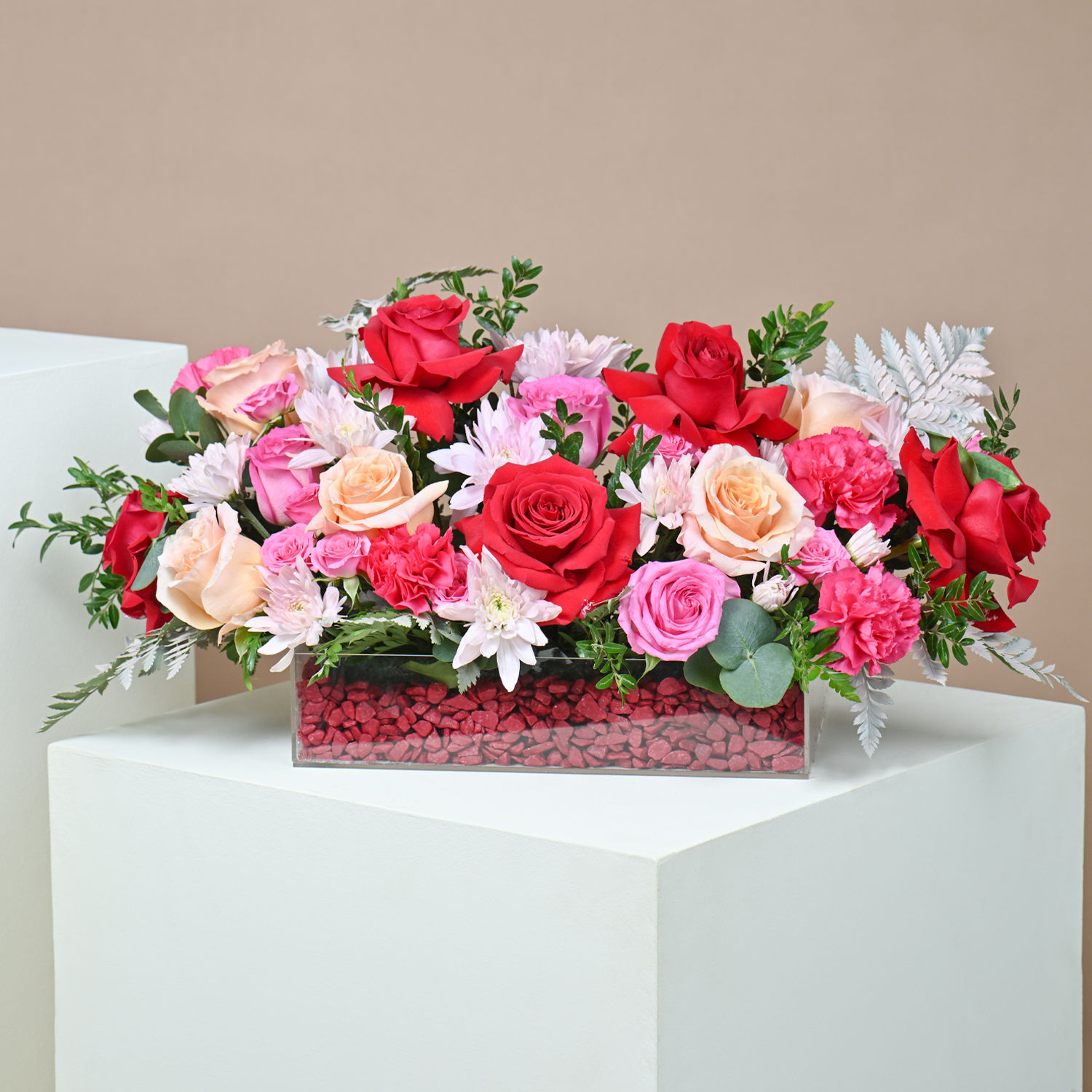 Online Beautiful Rose & Gerbera Arrangement Gift Delivery in Qatar - FNP