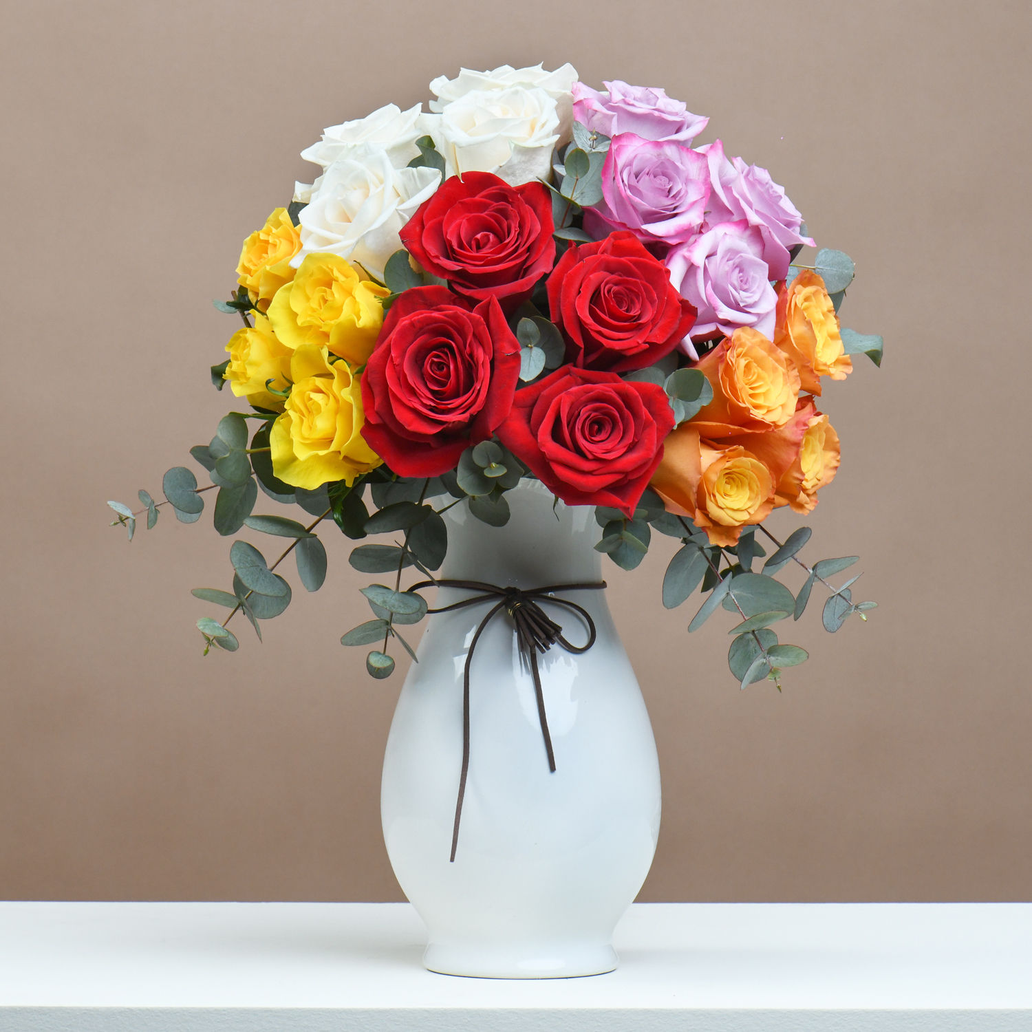 Online Mix Color Roses Arrangement Gift Delivery in Qatar - FNP