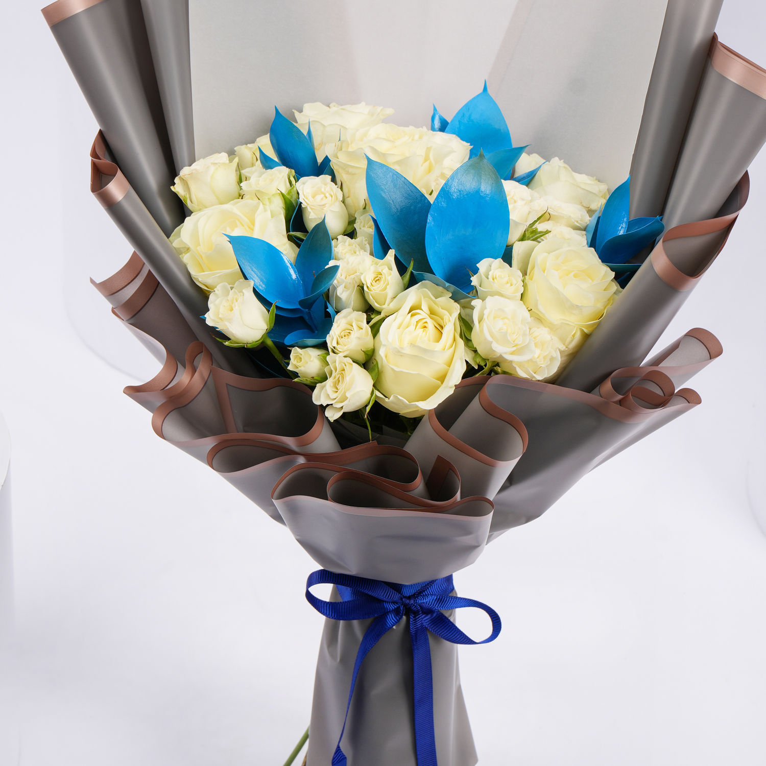 Online Welcome Wonder Bouquet Gift Delivery in Qatar - Fnp.ae