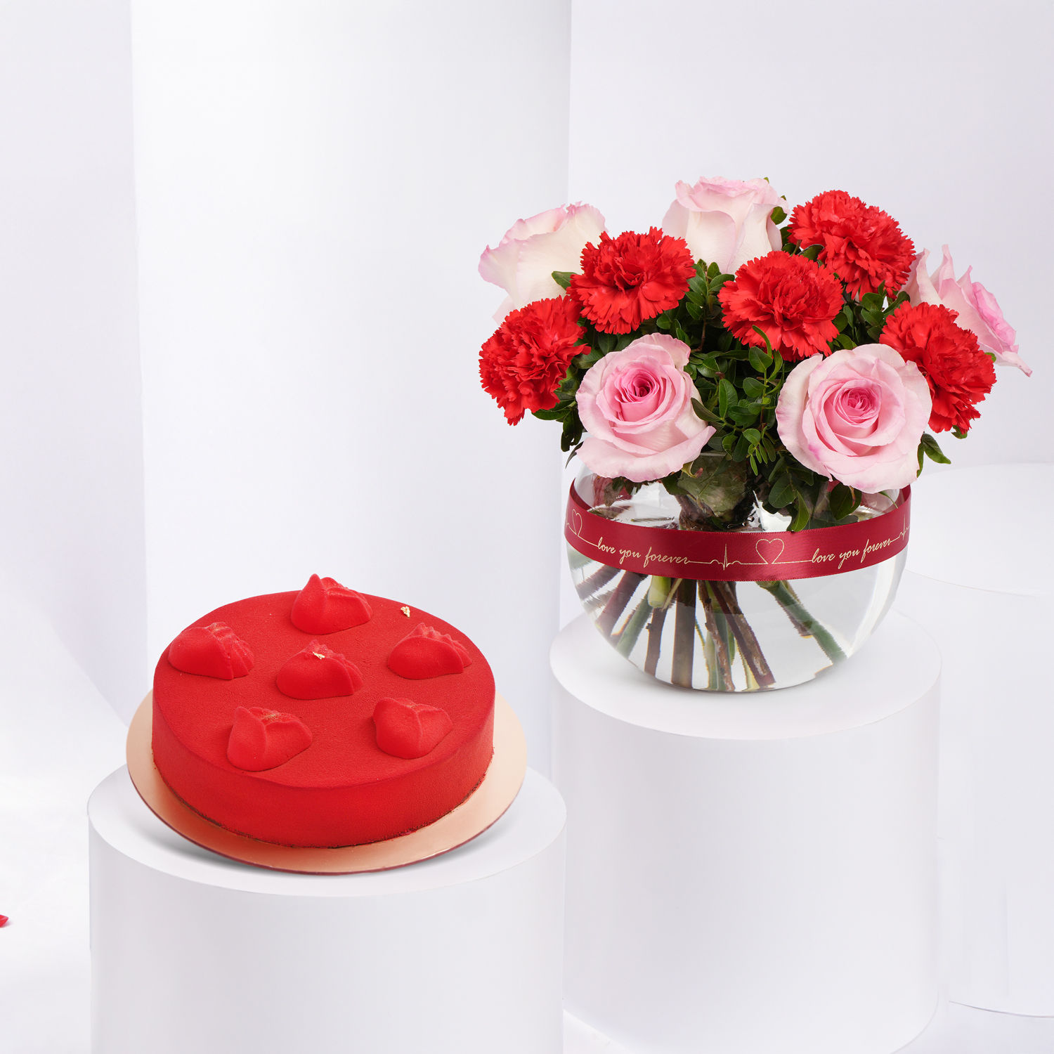Online Roses & Carnation Love Arrangement | Chocolate Cake 500gm Gift ...